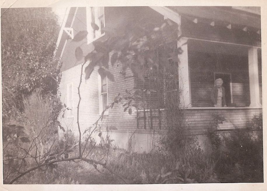 George and Mae Babbitt | GardenHomeHistory.com