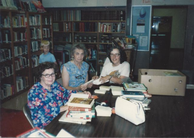 History of Garden Home Community Library | GardenHomeHistory.com