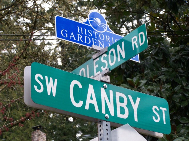 Historic Garden Home street sign placards | GardenHomeHistory.com